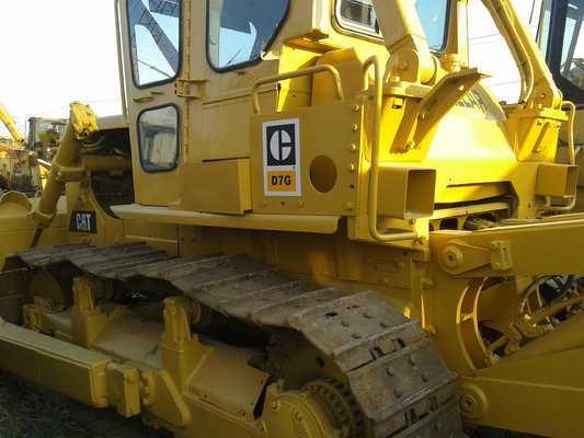 Used old caterpillar bulldozer D7G year 1995 with ripper 11905 hours