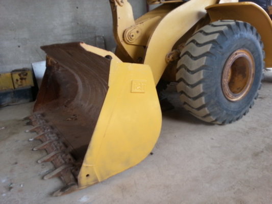 Used Heavy Construction Equipment Caterpillar 966G  Wheel Loader Year 2005 Japan