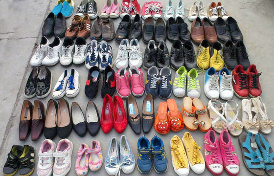 25 Kg In Bulk Used Men's Shoes Wholesale for Africa , Sports Soccer /  Basketball Shoes