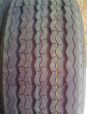 385/65R22.5 20Pr 4 Line Commercial Truck Tires 11.75 Rim Off Road Tires For Trucks