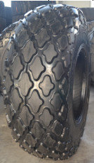 23.1-26 Black Nylon OTR Tires , 1500mm Overall Dia Garden Tractor Ag Tires