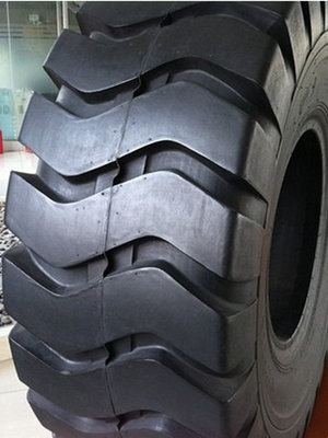 14.00-24 28PR E3 OTR Tires Mine Tyres Mining Tyres Heavy Duty Tires Off the Road Tires Top Quality Bias Ply Belted Tires