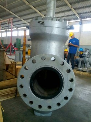Gate Valve 10inch 900LB Full Port, Gear Operation, API6D, WKM Stype. Body WCB