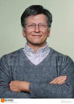 L'iper cera realistica scolpisce la figura di cera umana realistica su ordinazione della resina di dimensione di Bill Gates