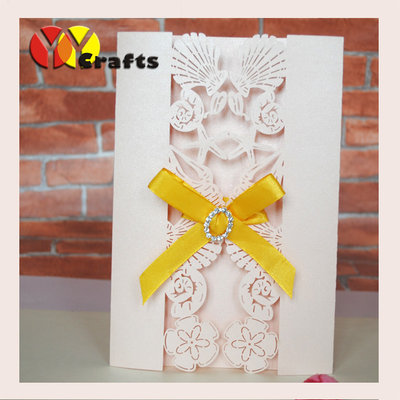 New fashion beautiful wedding invitation card with beach style