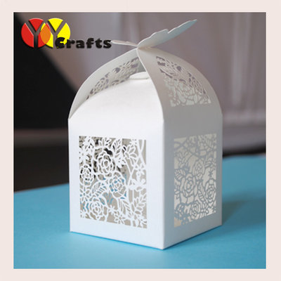 Delicate rose wedding gift boxes pure white for sweet favor unique