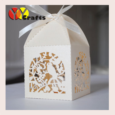 Ivory color wedding favor cake boxes laser cut wedding gifts and decoration box