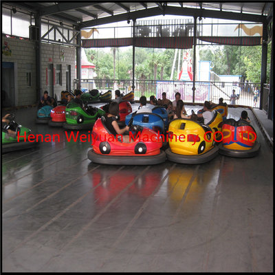 amusement park manufacturer 2 seats led bulbs on steel floor bumper car supplier