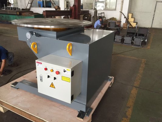 2 Ton Head Tail Rotating Welding Positioner 1.1kw Motor With Drive / Idler