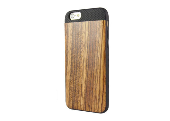 Lightweight Wooden Cell Phone Case Customized Hand Polished