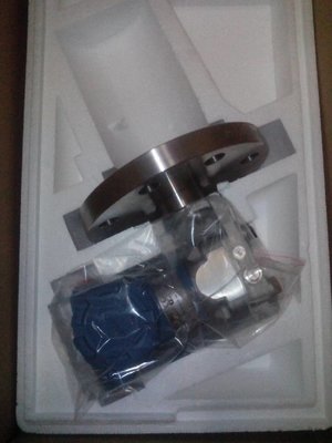 Rosemount 644 Temperature Transmitter with HART ,FOUNDATION Fieldbus or PROFIBUS
