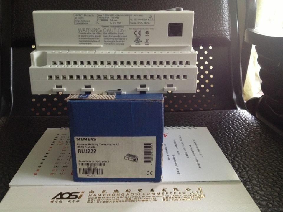 SIEMENS 6SE7 332-5HB01-0AA0 6SE7 390-1AE80-0AA0 6SE7 392-1AJ00-0AA0