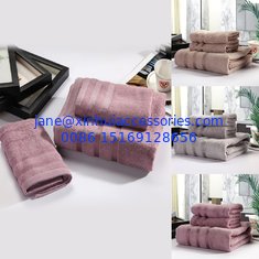China 70*140cm(27''*55'') Cotton High Quality Luxury Plain Dyed  Bath Towel Home Hotel Towel supplier