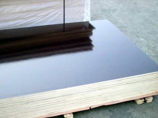 15mm Black or Brown Waterproof Marine Plywood for Construction