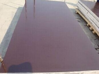 Factory Direct Sales Post Forming Brown/Black 18mm 4X8 Film Faced Plywood for Building Materials