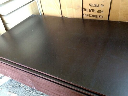 Factory Direct Sales Post Forming Brown/Black 18mm 4X8 Film Faced Plywood for Building Materials