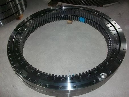 Hydraulic Excavator Swing/Slewing Bearing PC120-3 203-25-41300, 50Mn, 42CrMo
