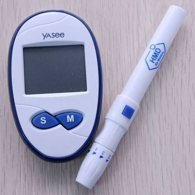High Accuracy, Less Blood Volume yasee Blood Glucose Meter