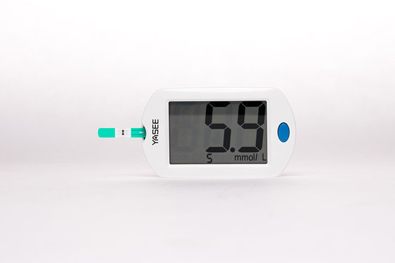 Automatic Coding Blood Glucose Monitoring with 10 foil strips and 10 lancets