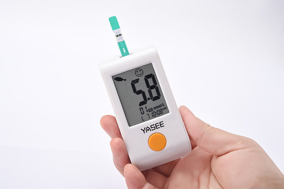 blood glucose meter kit NO CODING