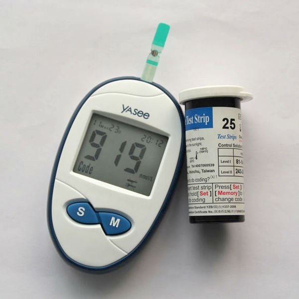 Yasee tiny blood quantity best selling products/blood glucose meter/test strip