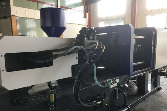 High Power Plastic Mould Injection Machine , 650 Tons Plastic Crate Making Machine