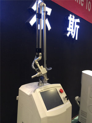 Scars Removal Dermatological Co2 Fractional Laser Machine With Touch Screen