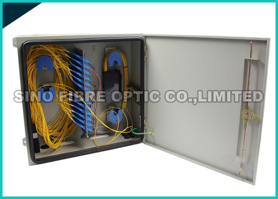 24 Capacity Fiber Optic Distribution Box Outdoor Filleted Corner FC / SC Adapters